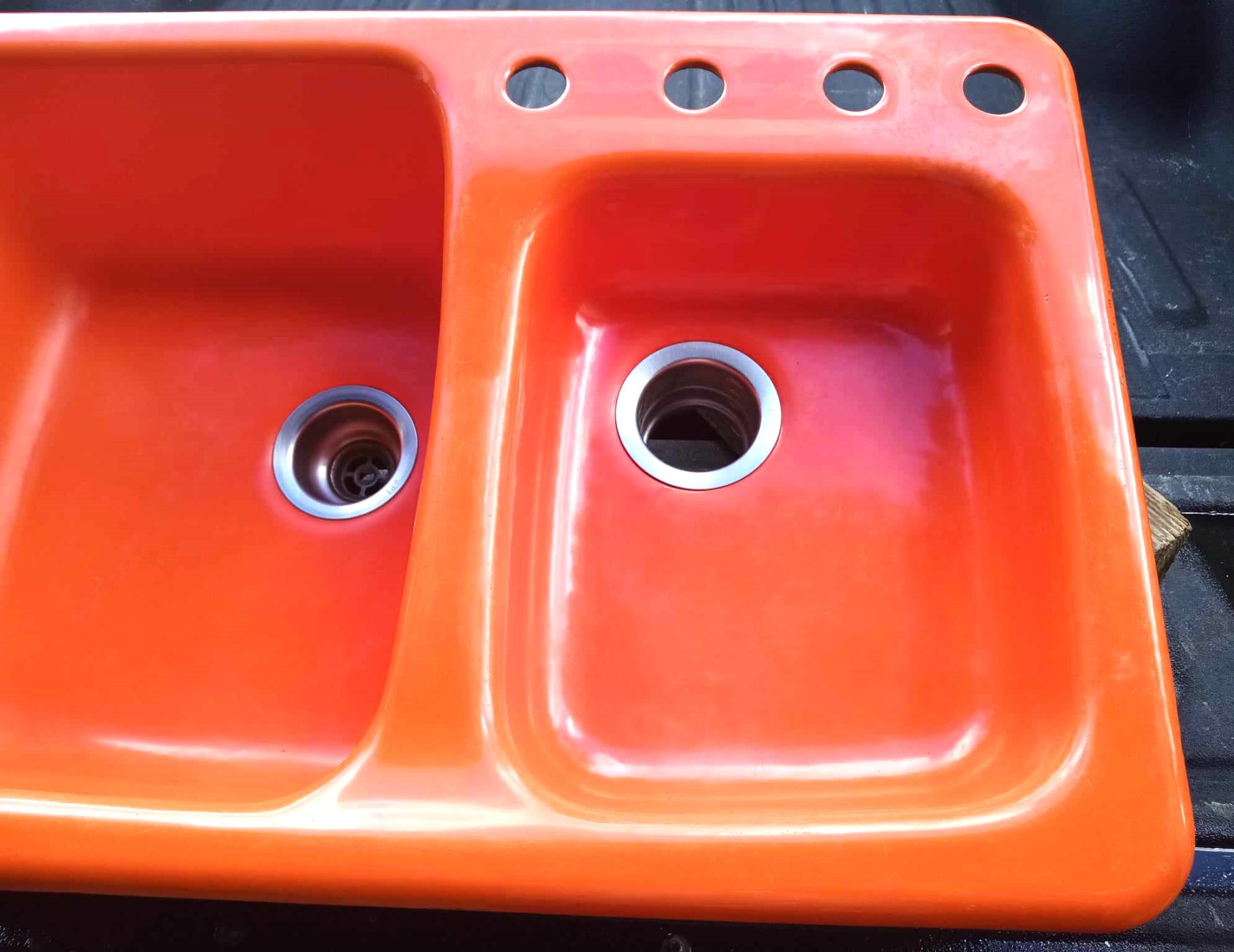 Suncoast Vintage Bathroom Supplies | MCM Bathroom Fixtures, 20th ...