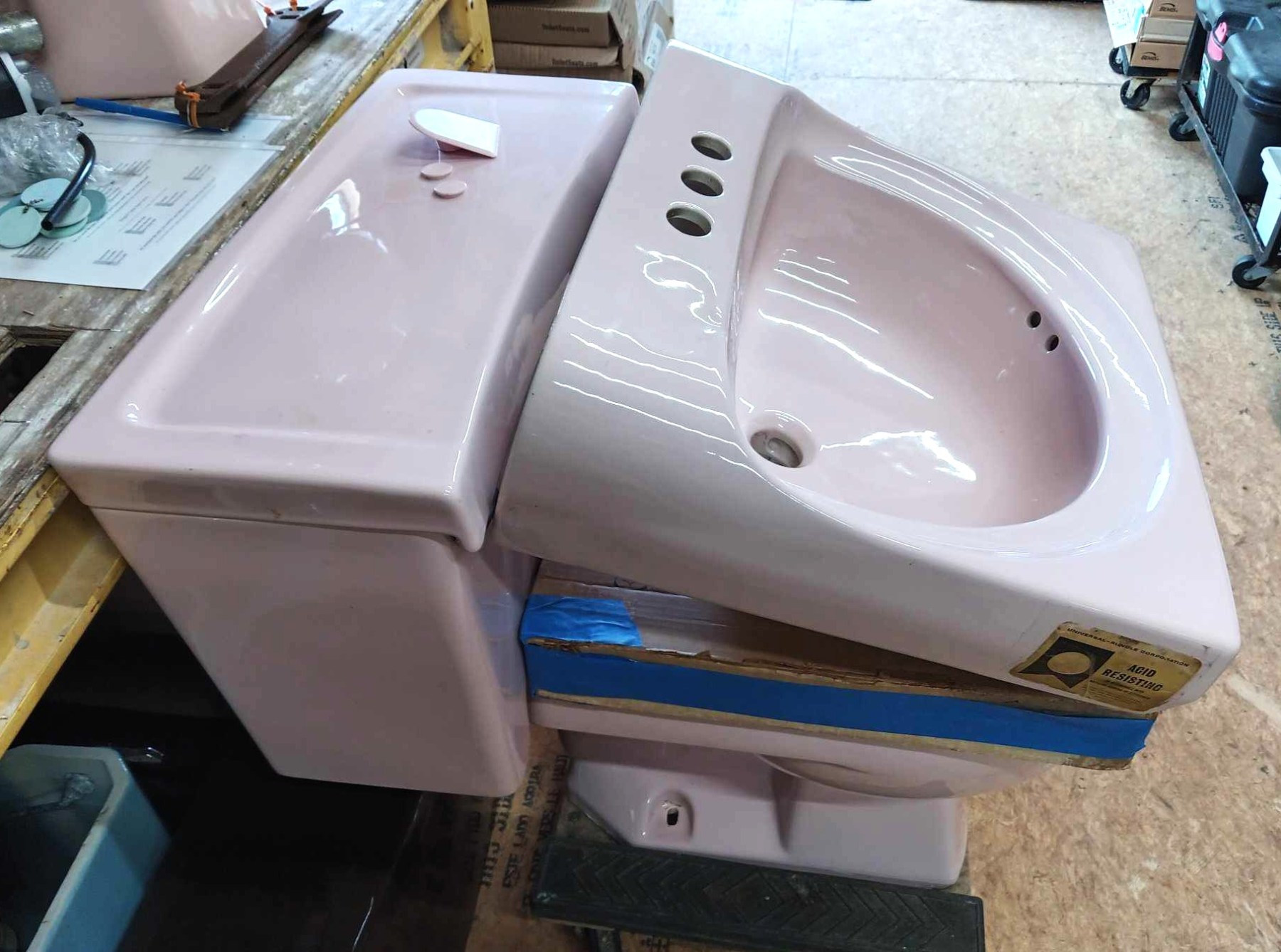 Complete Toilets | Suncoast Vintage Bathroom Supplies